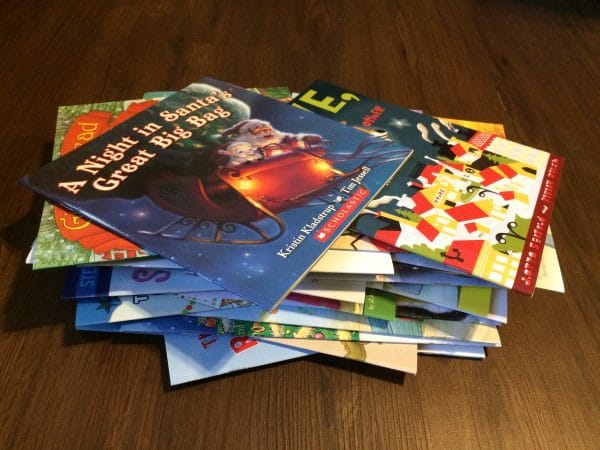 Unique Advent Calendar: 25 Days of Christmas Reading