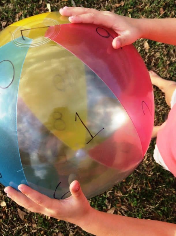 Math Game: Learn Addition and Multiplication with Beach Ball Madness!