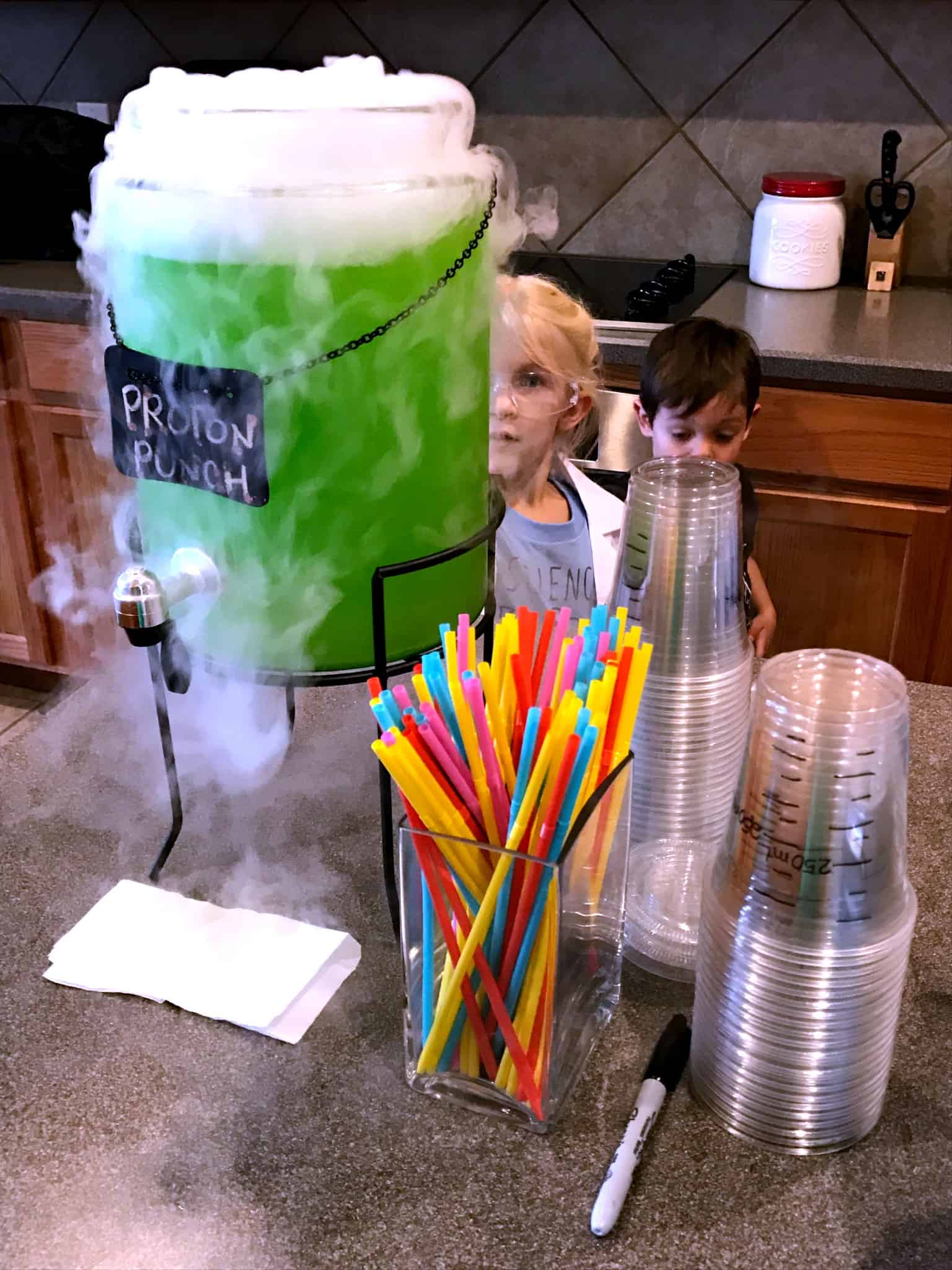 How to Make Tasty and Easy Party Punch – Stepmomming.com: resources and ...