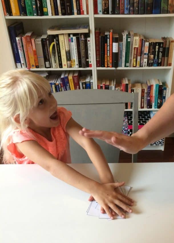 Telling Time Game: Teach Kids to Tell time with SLAP JACK