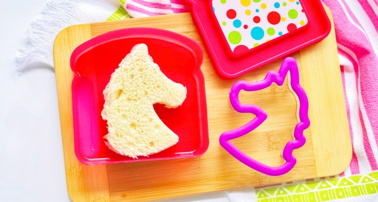 The Perfect Lunchbox Surprise: Unicorn Sandwiches – Stepmomming ... The Perfect Lunchbox Surprise: Unicorn Sandwiches – Stepmomming ...